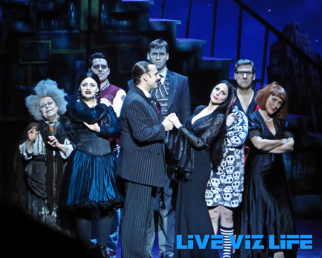 The Addams Family Musical – 15 Nov 17 – Love Conquers All | Livevizlife